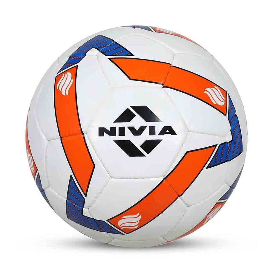 Buy Football at Best Prices with Discounts upto 25% OFF